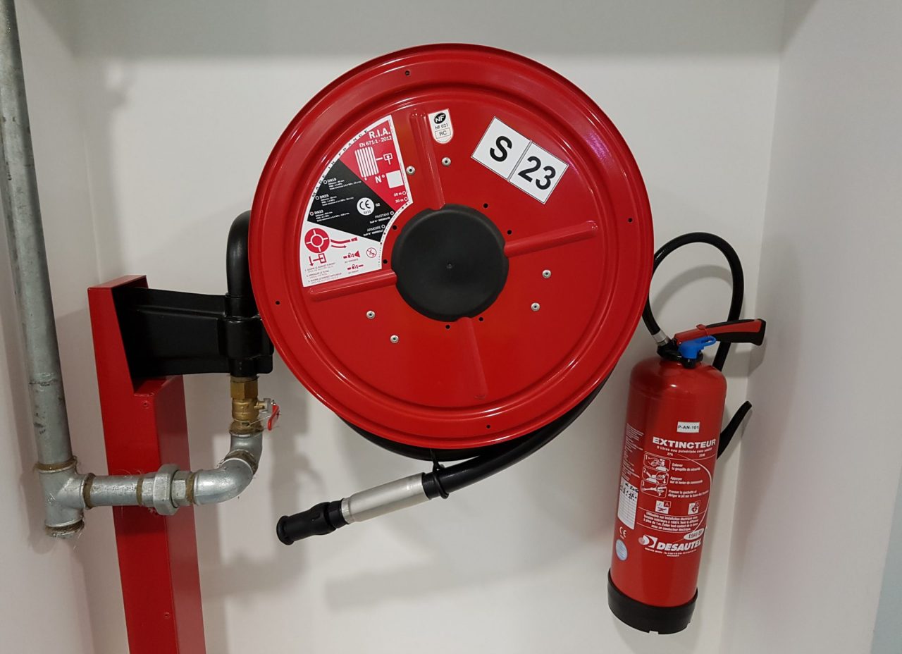 Robinets d'incendie armés : R.I.A - Secourisk